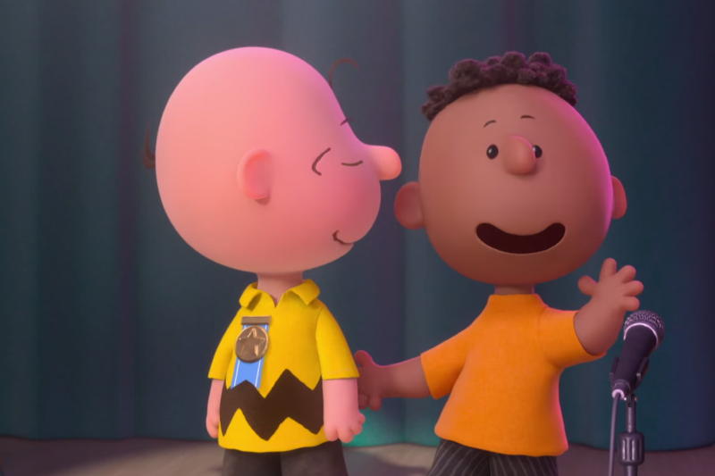 "The Peanuts Movie"den 'Franklin'li sahnelerden oluşan bir klip ...