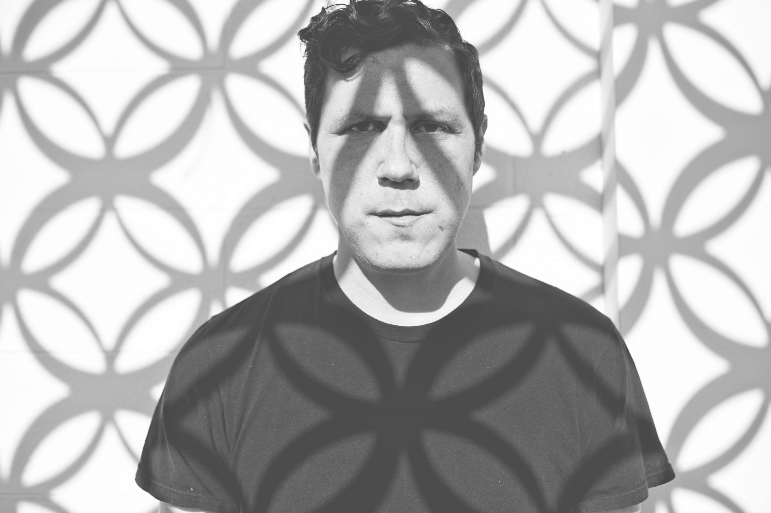 Günün şarkısı Damien Jurado Exit 353 Bant Mag