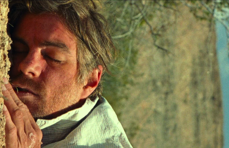 Charles-André Coderre ve Yann-Manuel Hernandez'in "Déserts" filminden ...