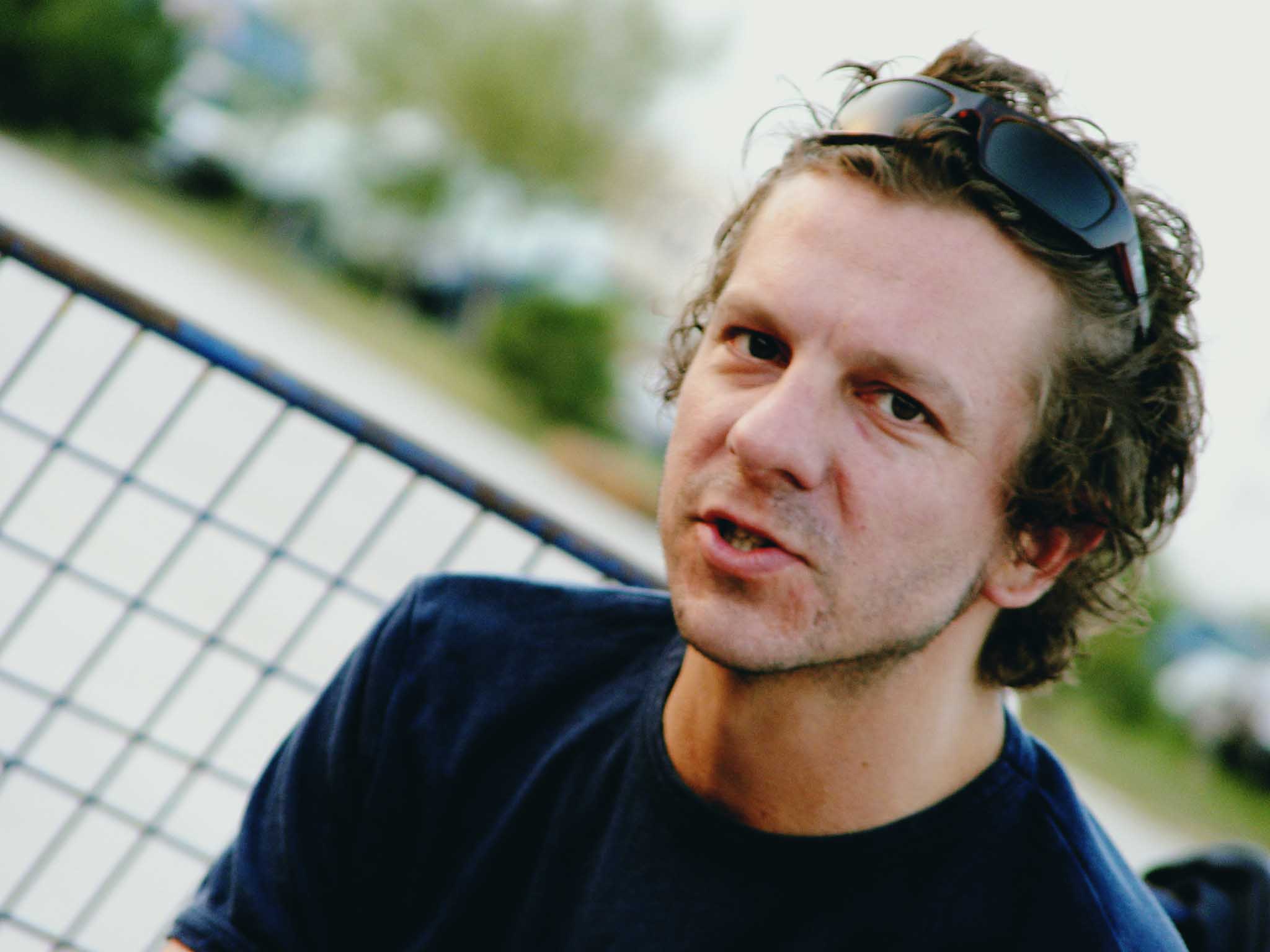 Arşivden: dEUS ile 2004 ve 2006 yıllarından iki röportaj! - bant mag