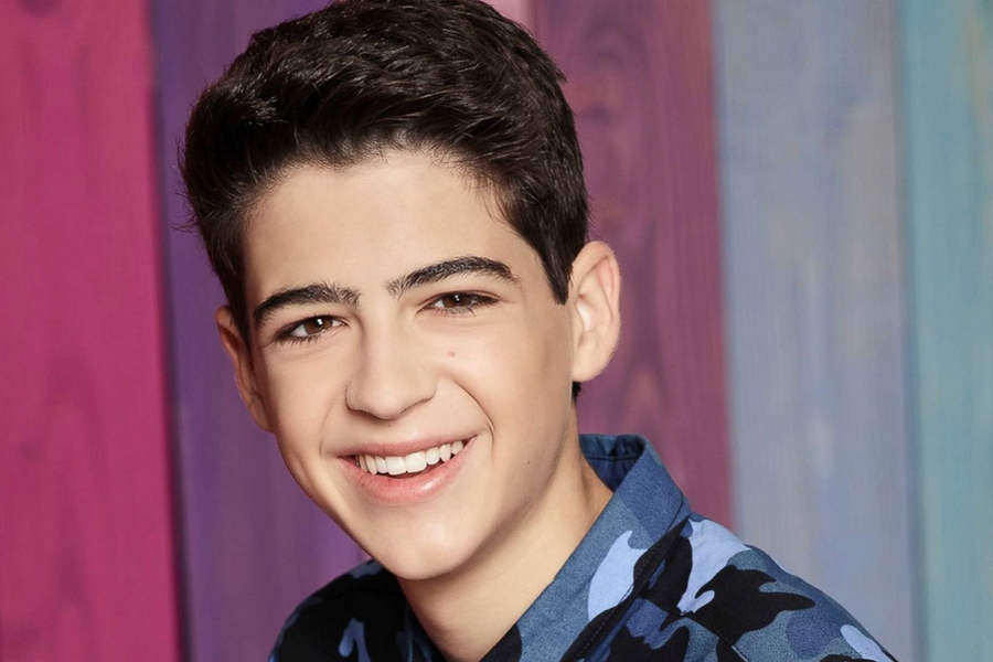 Disney Channel’ın ilk LGBTİ+ baş karakterli yapımıyla tanışın - bant mag
