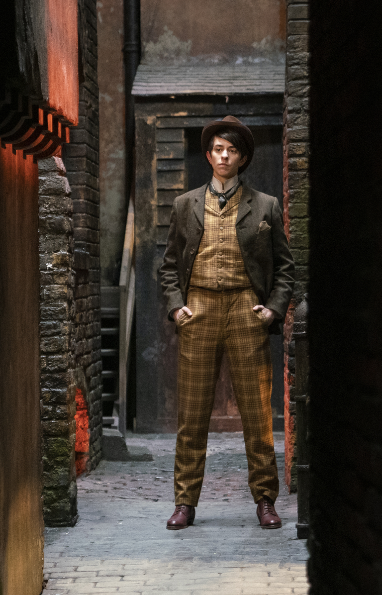 “The Nevers”ın 3 oyuncusuyla “ötekileştirilmenin üstesinden gelme ...