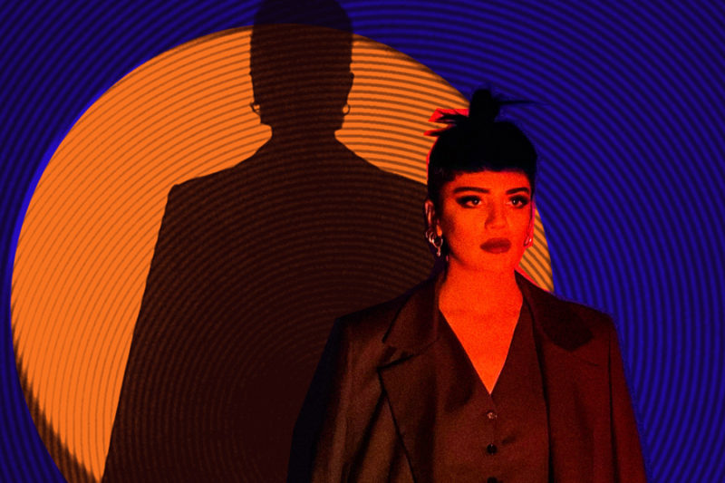 Hiss sıcak titreşimlerle bir "şans" istiyor - bant mag