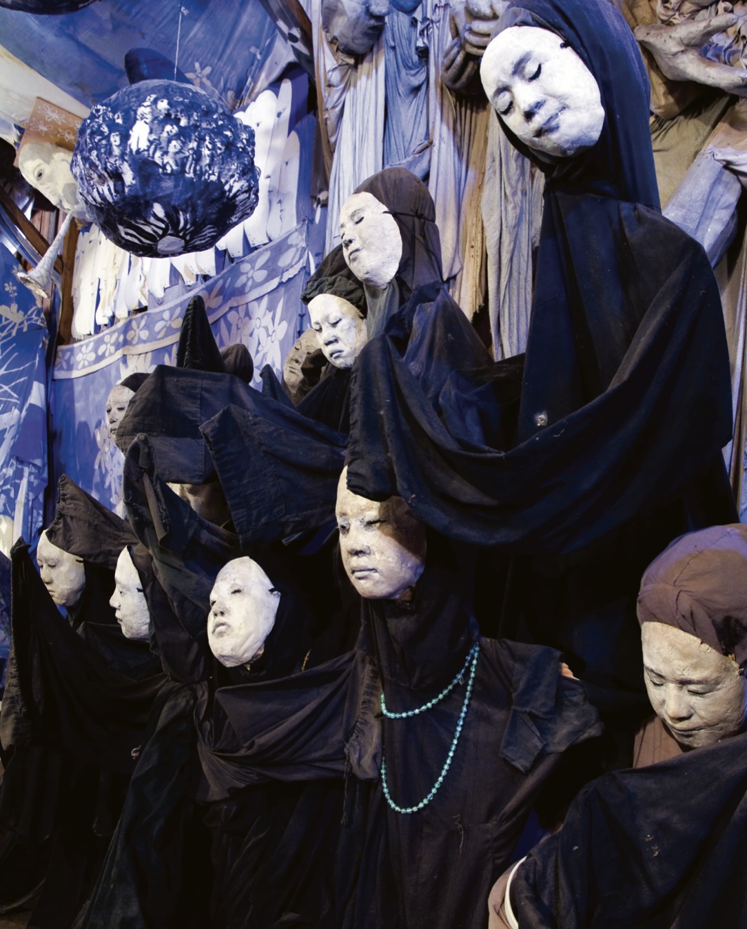 Bread and Puppet: Düzinelerce elle hareket eden protest kuklalar # ...