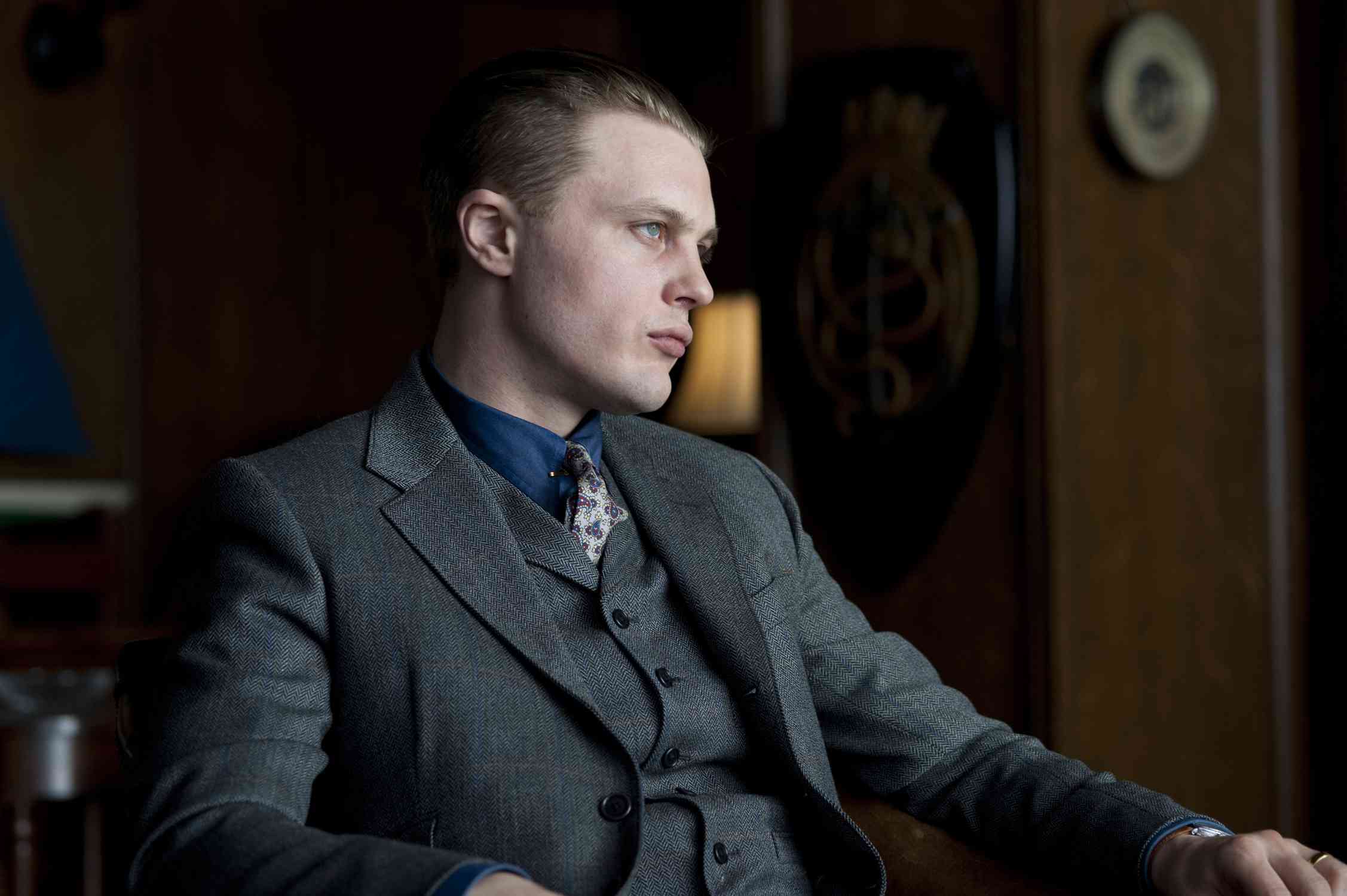 Michael Pitt Hannibal'a konuk oluyor - bant mag